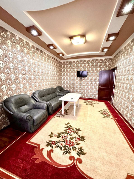Сдаётся 2х ком. кв. на Вокзале ор. Саодат!!!