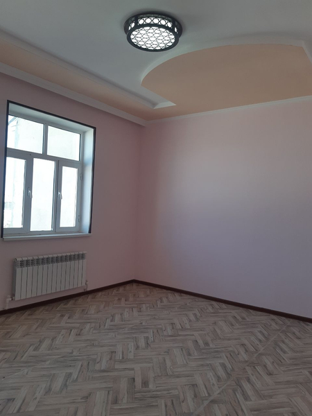 Uchastka sotiladi sarbon to‘yxonasi atrofida