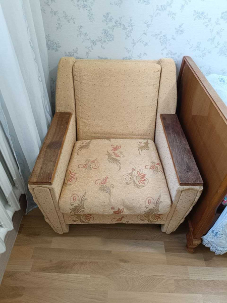 Продам кресло мягкое