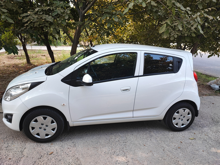 Spark 2019 optimum plus full toza sotiladi.