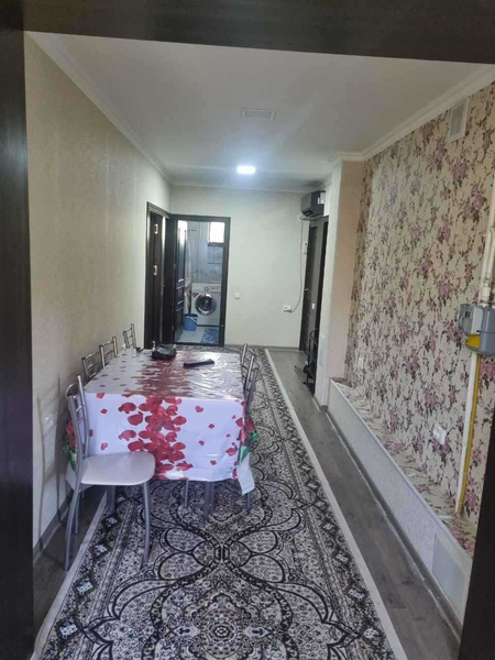 sharq tomondan 3 xonali uy ijaraga beriladi