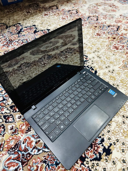 Asus Sensir ekran