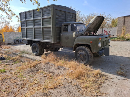 Газ 53 1989 йил урганчда сотилади