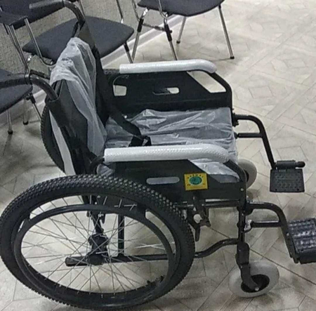 Ko'tariluvchi kolyaska. Standing wheelchair