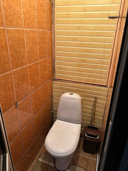 Jahon tilari, Chilonzor Metro va Mirzo Ulug‘bek metro Qizlarga kvarter