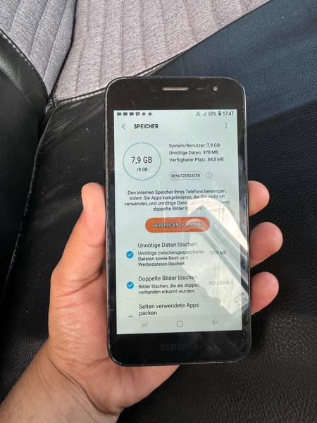Samsung j2 corea srochna sotiladi