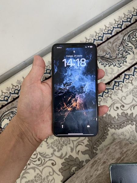 Iphone 11 pro max 256 GOLD