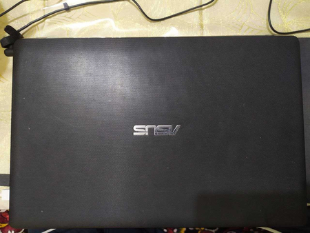 Asus X552L Core i3 (4010) 4/500 Gb GeForce 820M