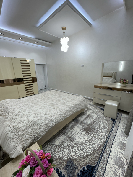 Срочно продается Шикарная  105 кв 4х ком кв на 3 этаже ад:Мархабо