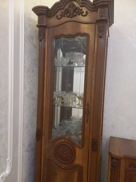 Mehmonxona uchun penal mebeli sotiladi