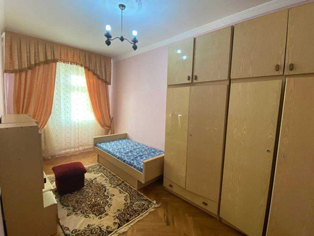 谷 128276 谷 Algaritm 31 kvartalda kvartira sotiladi 3/9/9 72 м²