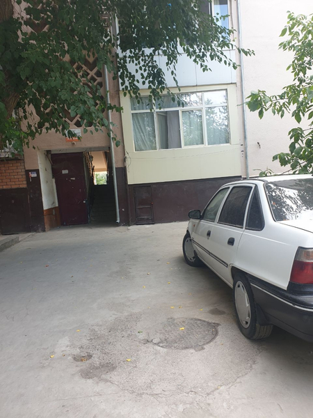 Центр города! продаетса дом  3 хона 4 хона килинган