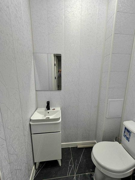 СДАЁТСЯ в Аренду 2х ком 35м2 ЕВРО Офис на 1 линии ор. Саламатина