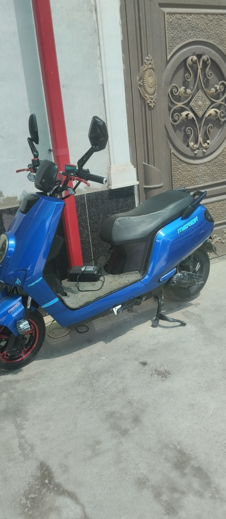 Skuter elektro sotiladi