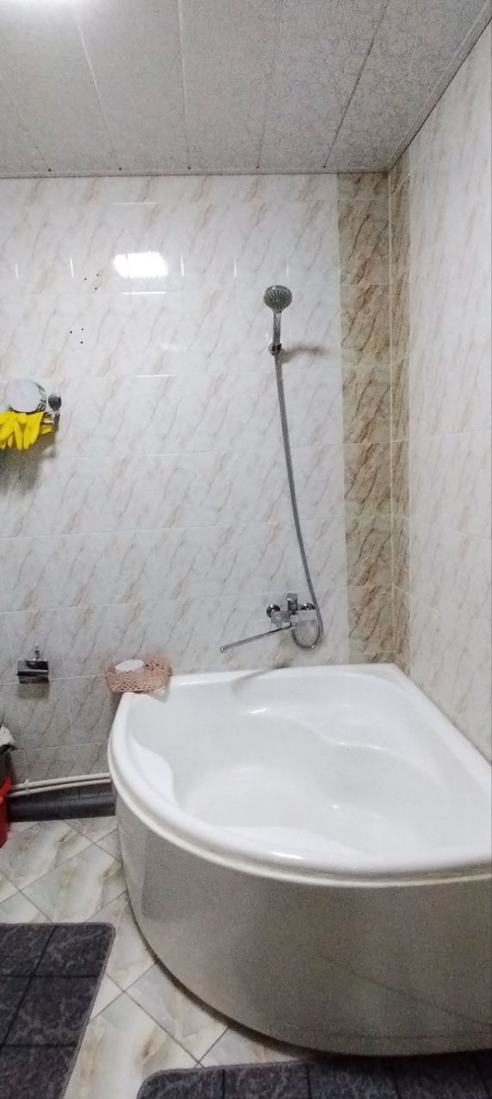 Продаётся квартира мансарда 3хком, ор.ул. Рудакий