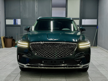 Продаю свой Genesis GV70