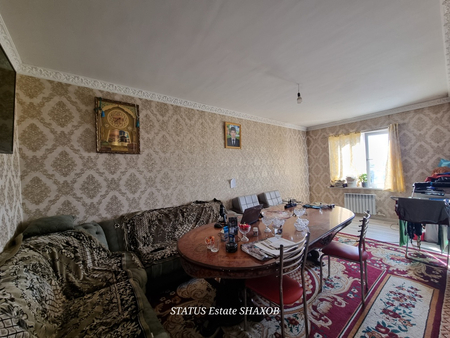 Недорого продаётся 2х комнатная квартира. Кирпичка