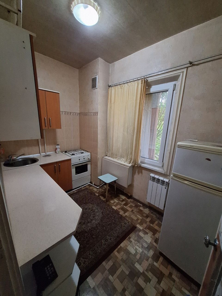Кушбеги ПРОДАЮ 1в2/2/5 Азия маркет меб/тех
