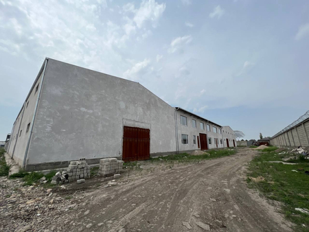 Продаётся база Ташкент Индекс 4500 кв.м помишения