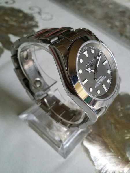Продам наручные часы SEIKO-хомаж