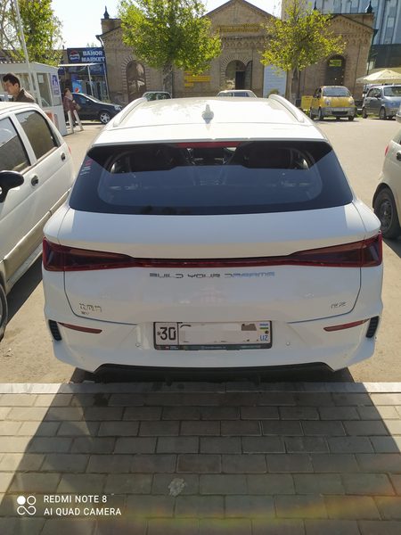 BYD E2 Продается в отличном состоянии не битая, $ 16500