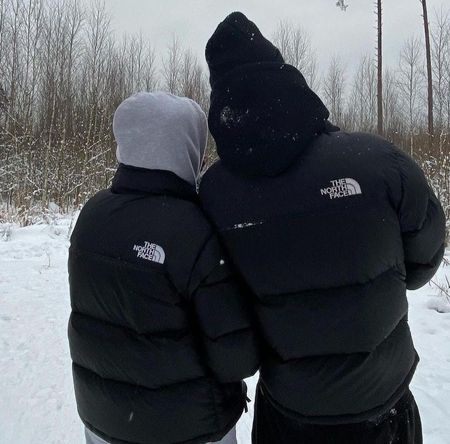 The North Face дутая куртка легкая, удобная, тёплая