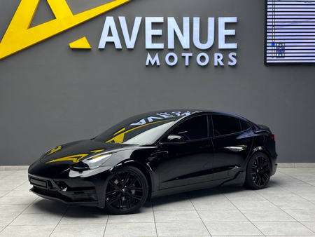 Tesla model 3 startech