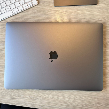 MacBook Pro 15
