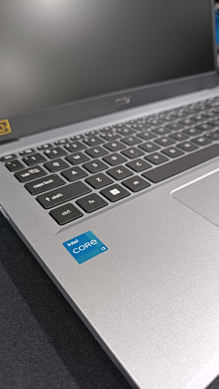 Notebook Acer i3