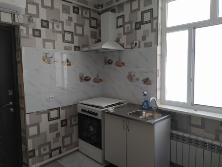 Продаётся дом 2 комнаты + огород 2 сотки