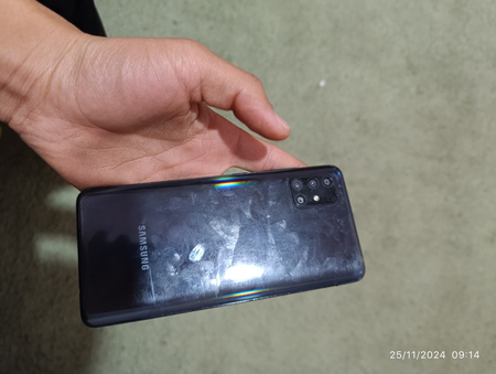 Samsung a51 64/6 gb