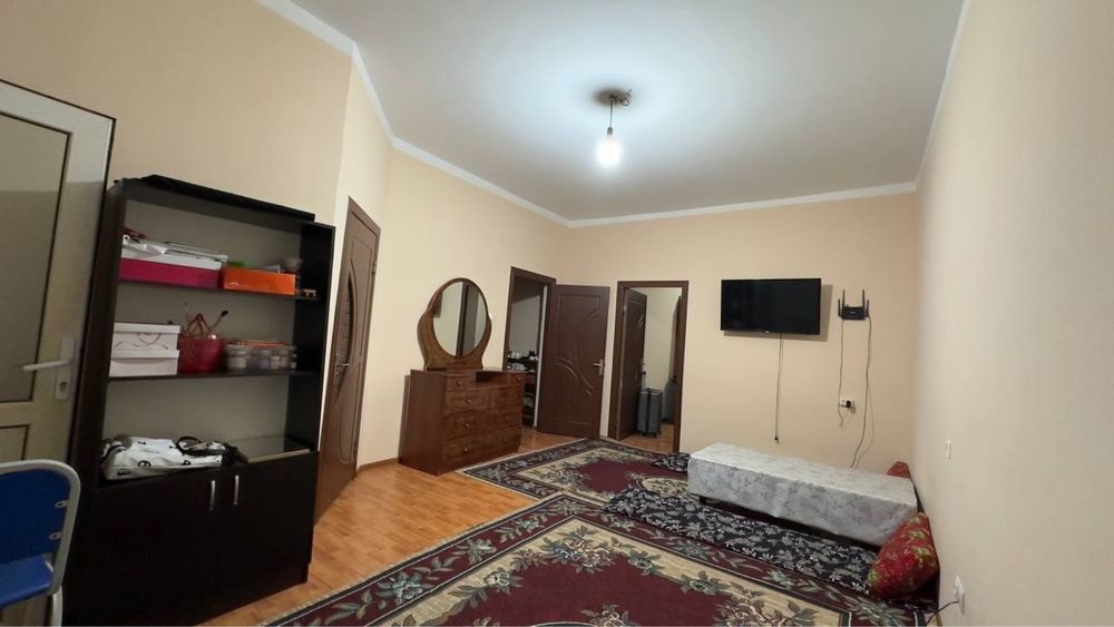 Kvartiraga 2ta qiz olamiz maklersiz
