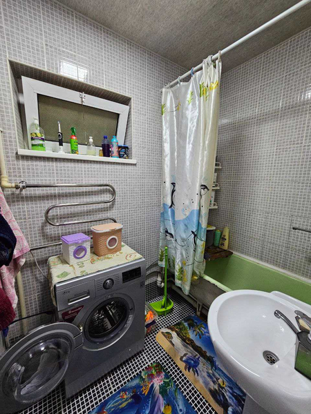 3 xonali 78m² 1-qavat uy sotiladi