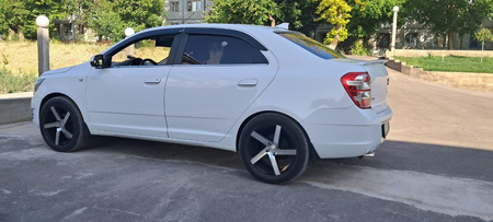 Vossen r17 doskani uzii