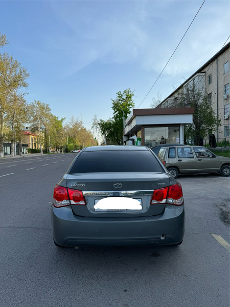 Lacetti Cruze 2009