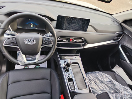 JAC JS 8 garantiyasi bor