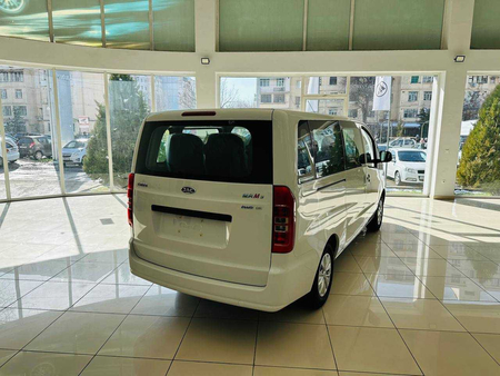 Минивэн JAC М3 9 местный