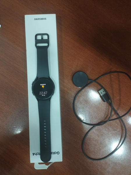 Samsung watch 4 40mm