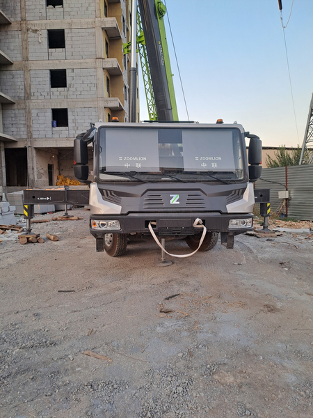 Avtokran zoomlion 35 tonna euro 6