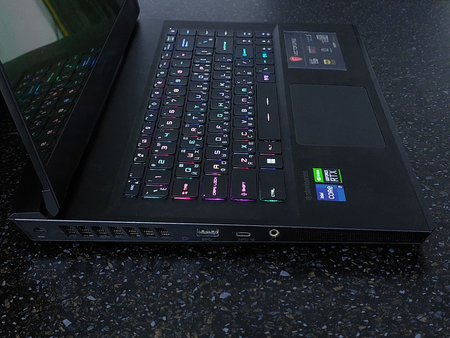 Msi vector gp66 сотилади