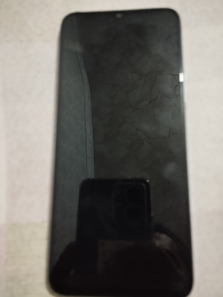 Honor X6. Sastyanisi yaxshi, karobka dokument bor