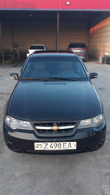 Автомобиль нексия 2