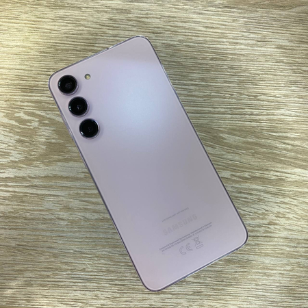 Samsung s 23  plyus