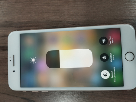 iPhone 8 plus gold