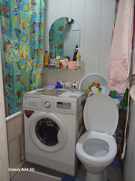 Продаю 2 комнатную квартиру район Радуга