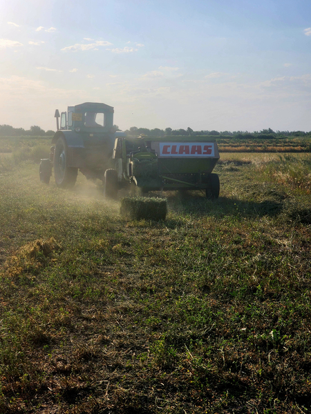 Пресс подборщик CLAAS MARKANT 55 ва трактор Т-40
