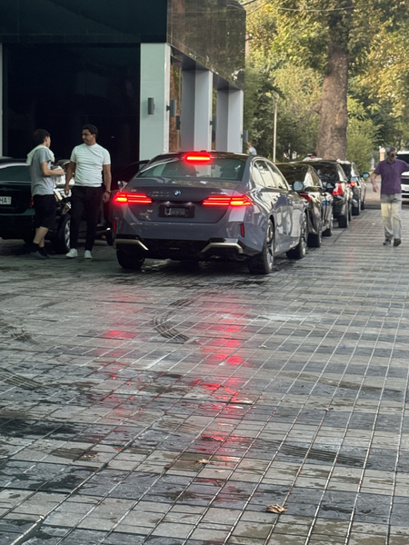 Продается BMW i5 в м пакете full комплектация с доп опциями в наличии