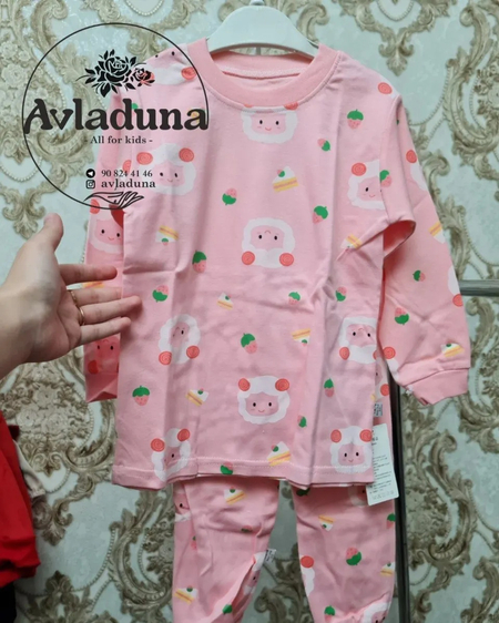 Detskiy sifatli pijamka qizla uchun