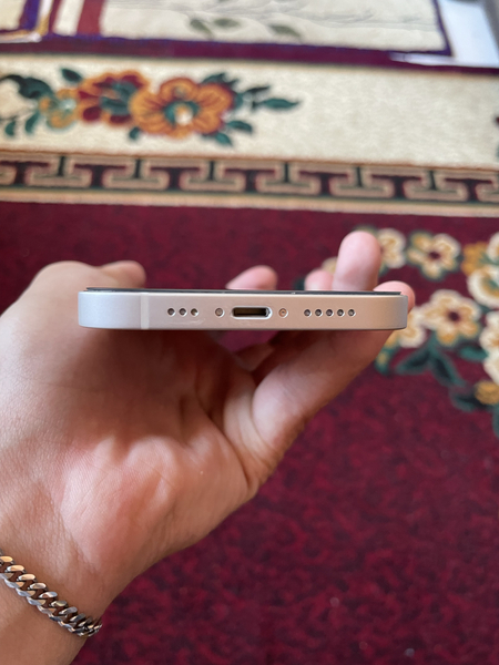 Iphone 12 oq svet