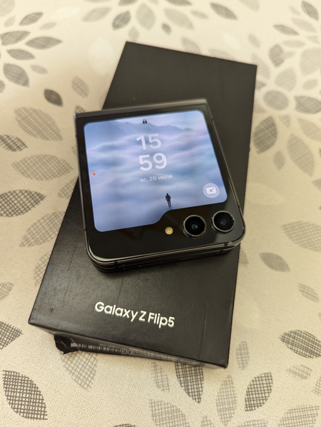 Samsung z flip 5